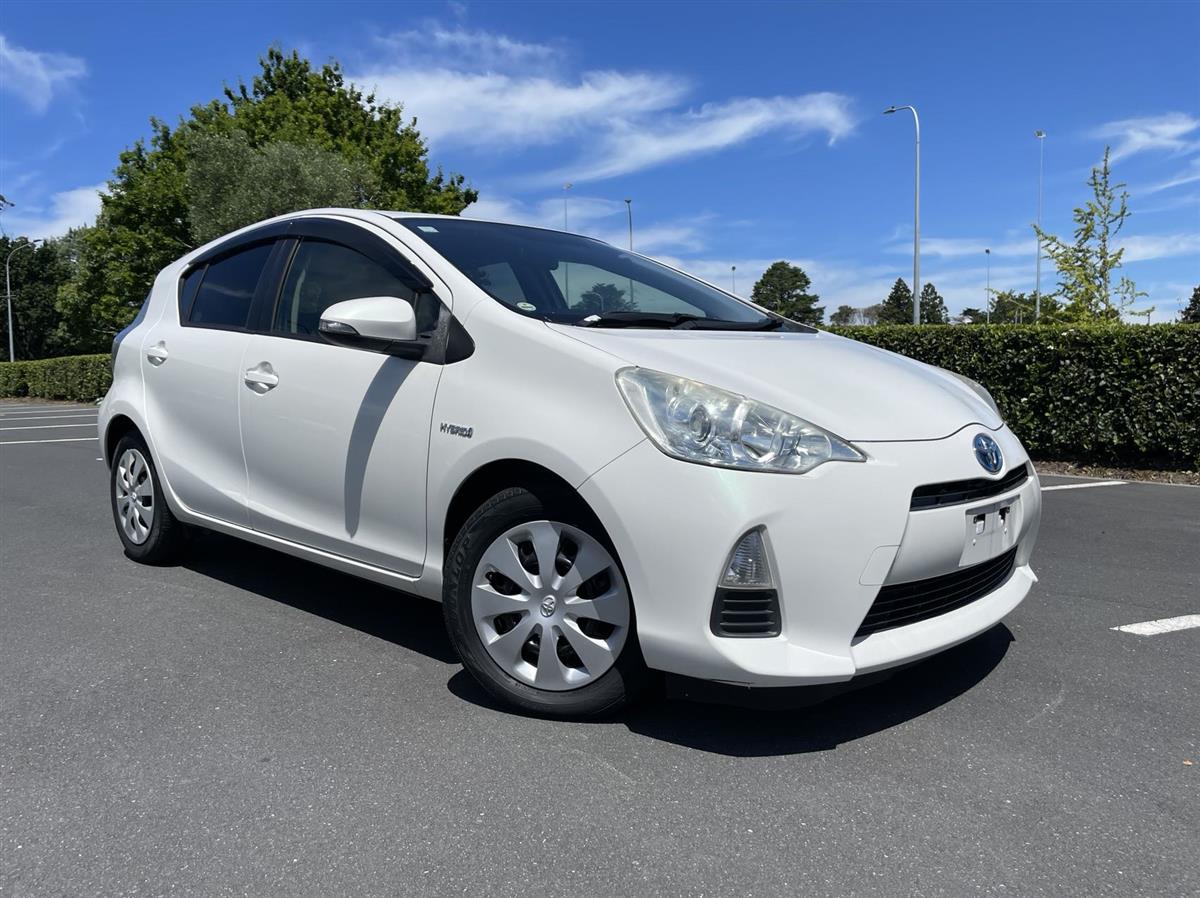 2013 Toyota Aqua S HYBRID Hatchback Automatic for sale in Auckland New ...
