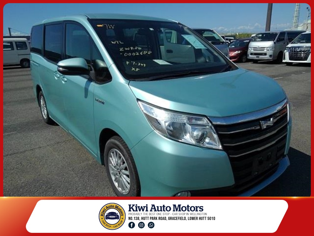 2014 Toyota Voxy - Including one year warranty , 24 months kiwi auto ...