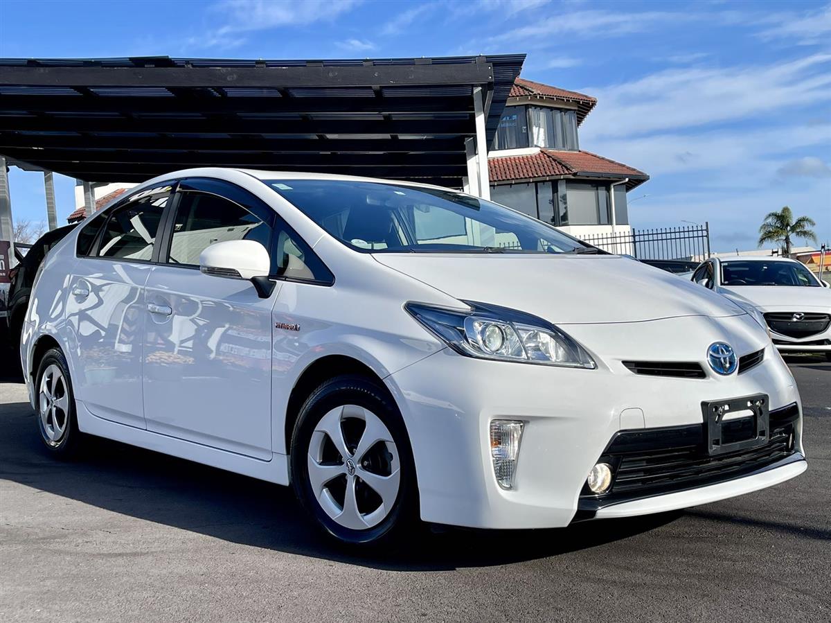 2015 Toyota Prius S, Bluetooth, Rear Camera Hatchback Automatic for ...
