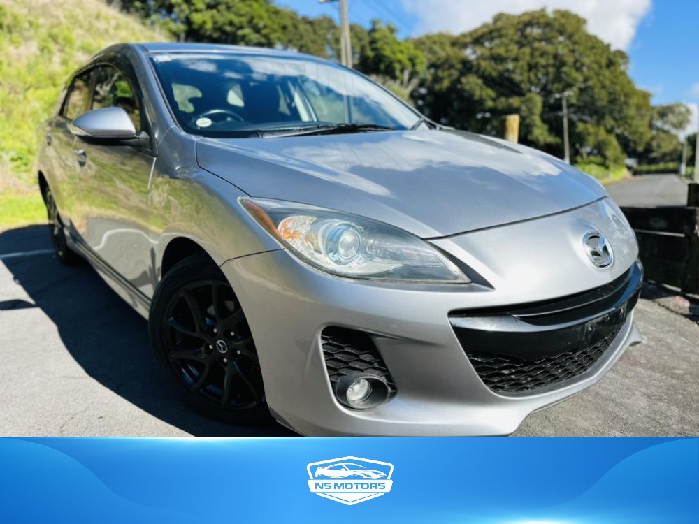 2013 Mazda Axela 20S SPORTS !! STUNNING ALLOYS !! SKYACTIVE ENGINE ...
