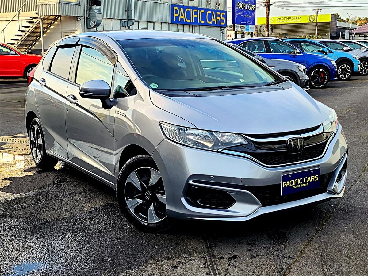 2019 Honda Fit Hybrid F Hatchback Automatic for sale in Auckland New ...